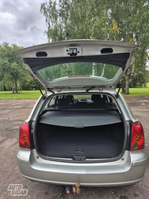 Pelēks Toyota Avensis 2005 Kaišiadorys, ar dzinēja tilpumu 1.80 L un nobraukumu 360 tūkst. km par 2000 €, foto 6 vietnē AUTOMOTO.COM.LV