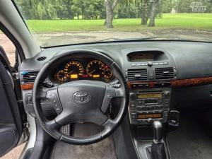 Pelēks Toyota Avensis 2005 Kaišiadorys, ar dzinēja tilpumu 1.80 L un nobraukumu 360 tūkst. km par 2000 €, foto 8 vietnē AUTOMOTO.COM.LV