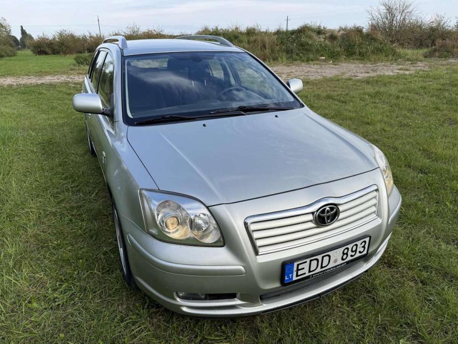 Grey Toyota Avensis 2005 in Alytus, with an engine capacity of 2.00 L and mileage of 347 thousand km for 1950 €, photo 4 on AUTOMOTO.COM.LV