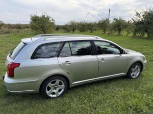 Grey Toyota Avensis 2005 in Alytus, with an engine capacity of 2.00 L and mileage of 347 thousand km for 1950 €, photo 9 on AUTOMOTO.COM.LV