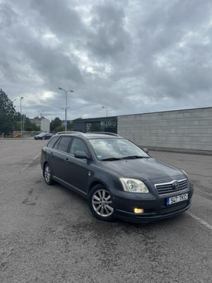 Серый Тойота Авенсис 2005 в Таллин, объемом двигателя 2.20 л и пробегом 327 тыс. км за 1300 €, фото 4 на AUTOMOTO.COM.LV