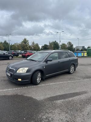 Серый Тойота Авенсис 2005 в Таллин, объемом двигателя 2.20 л и пробегом 327 тыс. км за 1300 €, фото 12 на AUTOMOTO.COM.LV