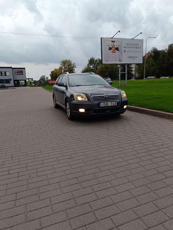 Тойота Авенсис 2005 в Кедайняй на AUTOMOTO.COM.LV Серый Тойота Авенсис 2005 в Кедайняй, объемом двигателя 1.79 л и пробегом 473 тыс. км за 1700 €, фото 3 на AUTOMOTO.COM.LV