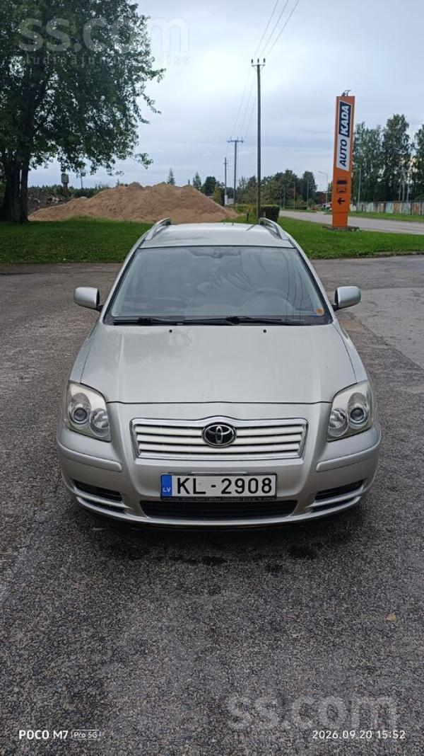 Pelēks Toyota Avensis 2005 Rīga, ar dzinēja tilpumu 2.20 L un nobraukumu 341 tūkst. km par 1900 €, foto 4 vietnē AUTOMOTO.COM.LV