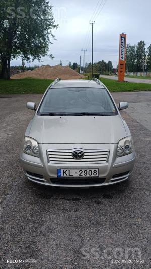 Серый Тойота Авенсис 2005 в Рига, объемом двигателя 2.20 л и пробегом 341 тыс. км за 1900 €, фото 4 на AUTOMOTO.COM.LV