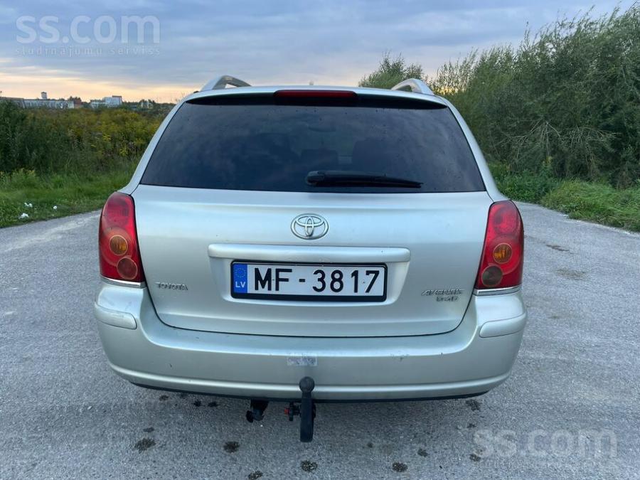 Pelēks Toyota Avensis 2005 Rīga, ar dzinēja tilpumu 2.00 L un nobraukumu 296 tūkst. km par 1700 €, foto 7 vietnē AUTOMOTO.COM.LV