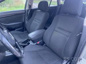 Pelēks Toyota Avensis 2005 Rīga, ar dzinēja tilpumu 2.00 L un nobraukumu 296 tūkst. km par 1700 €, foto 11 vietnē AUTOMOTO.COM.LV