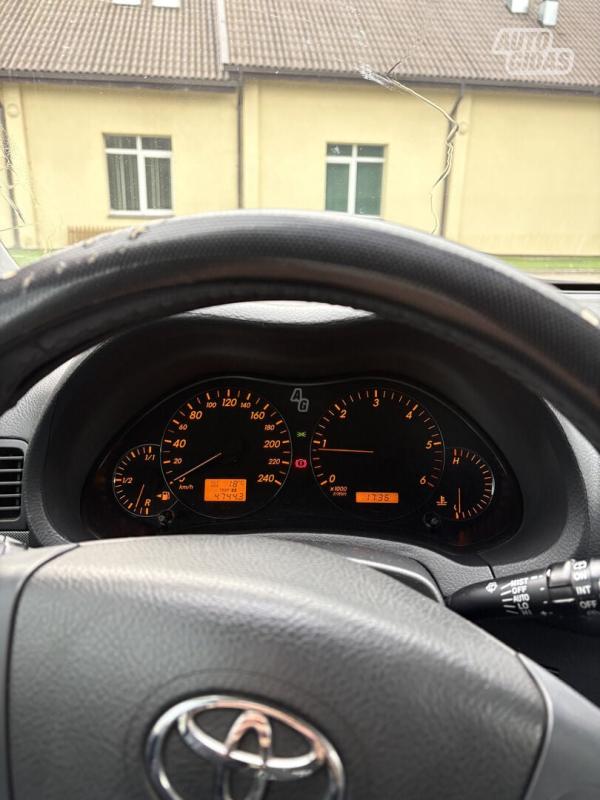 Серый Тойота Авенсис 2005 в Кайшядорис, объемом двигателя 2.00 л и пробегом 357 тыс. км за 1100 €, фото 9 на AUTOMOTO.COM.LV