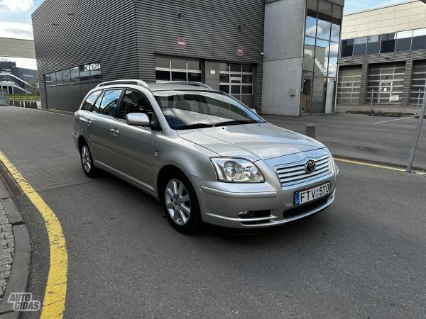 Grey Toyota Avensis 2005 in Vilnius, with an engine capacity of 2.00 L and mileage of 301 thousand km for 1750 €, photo 3 on AUTOMOTO.COM.LV