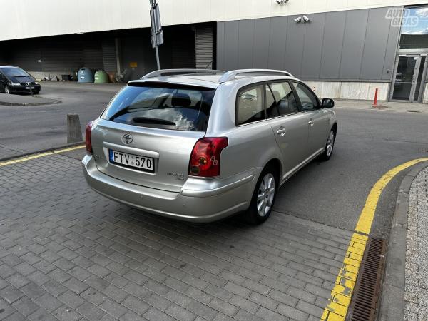 Grey Toyota Avensis 2005 in Vilnius, with an engine capacity of 2.00 L and mileage of 301 thousand km for 1750 €, photo 5 on AUTOMOTO.COM.LV