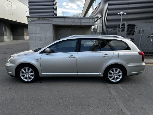 Grey Toyota Avensis 2005 in Vilnius, with an engine capacity of 2.00 L and mileage of 301 thousand km for 1750 €, photo 6 on AUTOMOTO.COM.LV
