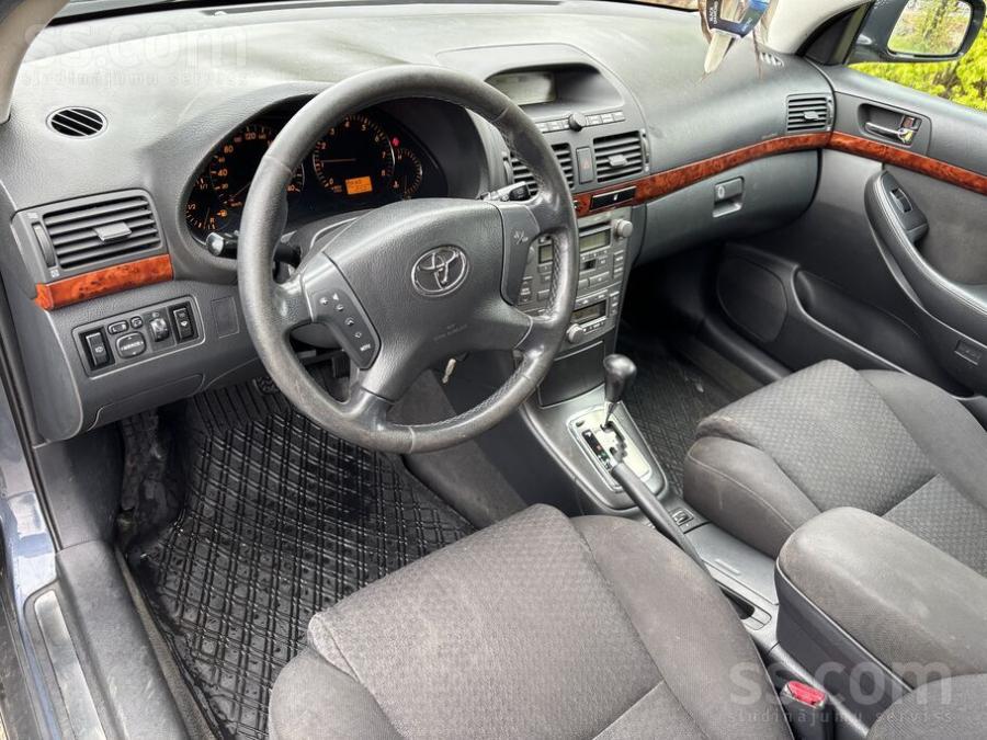 Pelēks Toyota Avensis 2006 Ogre, ar dzinēja tilpumu 1.80 L un nobraukumu 347 tūkst. km par 1880 €, foto 12 vietnē AUTOMOTO.COM.LV