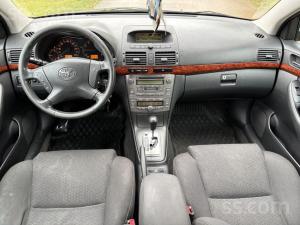 Pelēks Toyota Avensis 2006 Ogre, ar dzinēja tilpumu 1.80 L un nobraukumu 347 tūkst. km par 1880 €, foto 16 vietnē AUTOMOTO.COM.LV
