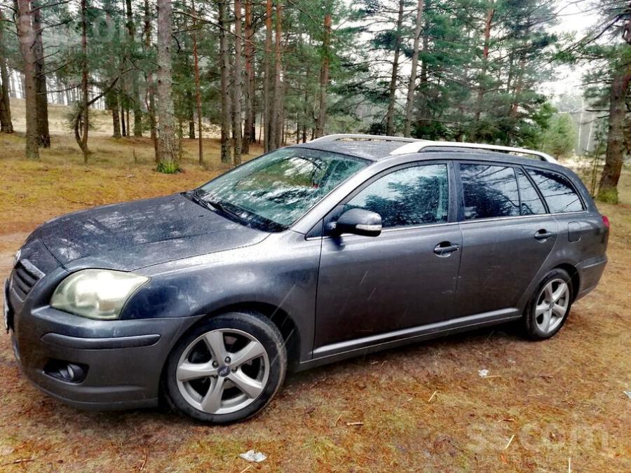 Pelēks Toyota Avensis 2006 Daugavpils, ar dzinēja tilpumu 2.00 L un nobraukumu 233 tūkst. km par 6600 €, foto 6 vietnē AUTOMOTO.COM.LV