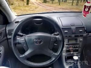 Pelēks Toyota Avensis 2006 Daugavpils, ar dzinēja tilpumu 2.00 L un nobraukumu 233 tūkst. km par 6600 €, foto 10 vietnē AUTOMOTO.COM.LV