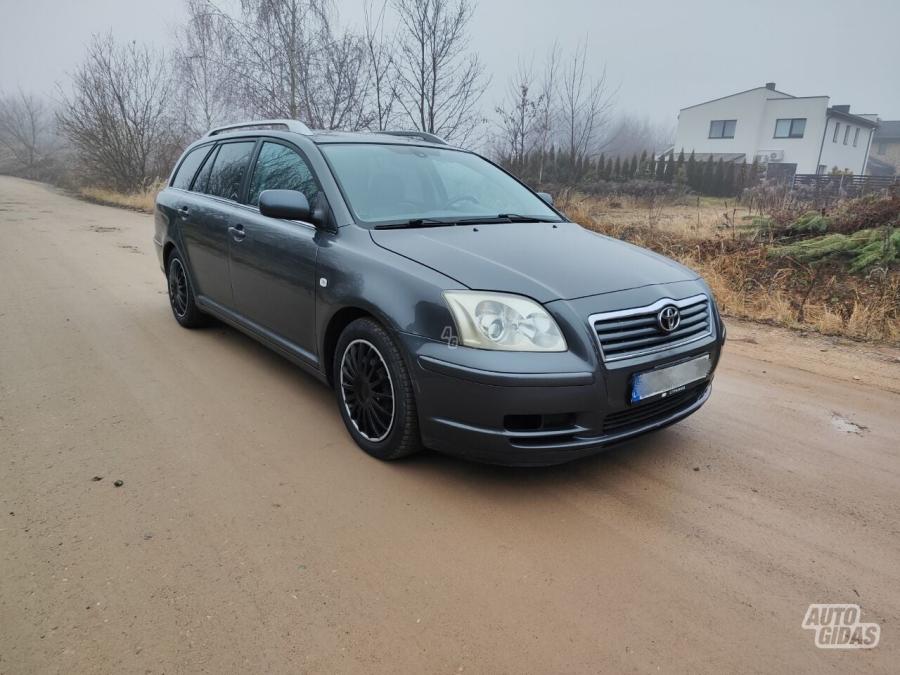 Pelēks Toyota Avensis 2006 Viļņa, ar dzinēja tilpumu 2.20 L un nobraukumu 320 tūkst. km par 1500 €, foto 3 vietnē AUTOMOTO.COM.LV