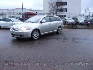 Pelēks Toyota Avensis 2006 Tallina, ar dzinēja tilpumu 2.00 L un nobraukumu 352 tūkst. km par 1450 €, foto  vietnē AUTOMOTO.COM.LV