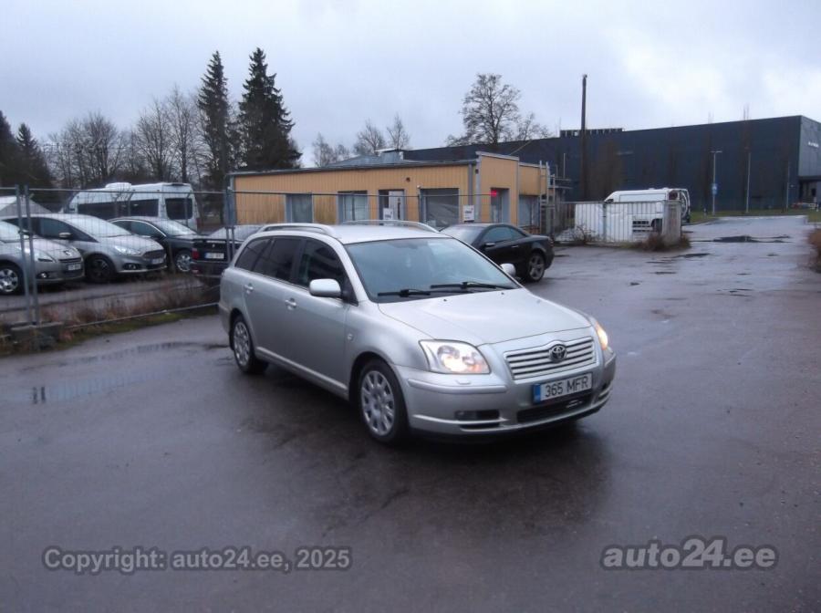 Grey Toyota Avensis 2006 in Tallinn, with an engine capacity of 2.00 L and mileage of 352 thousand km for 1450 €, photo 4 on AUTOMOTO.COM.LV