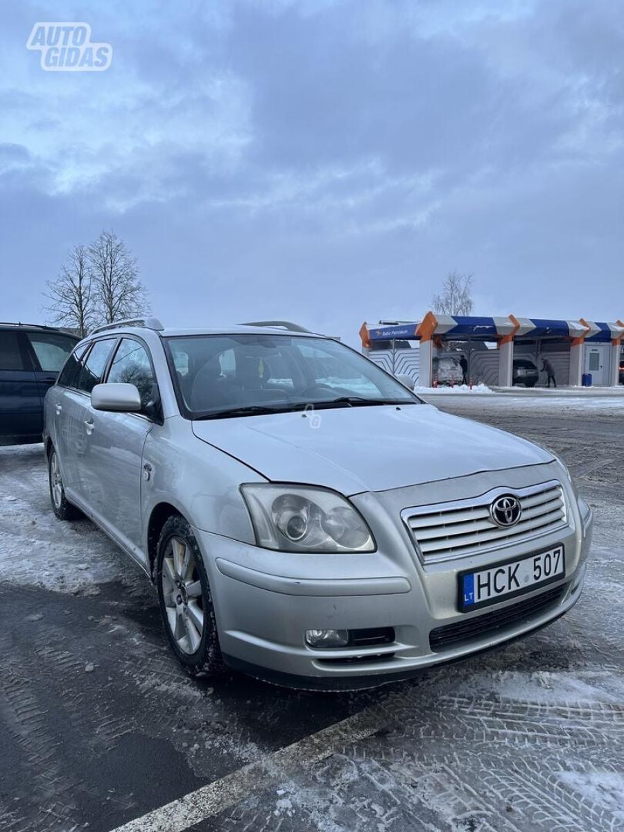 Pelēks Toyota Avensis 2006 Viļņa, ar dzinēja tilpumu 2.00 L un nobraukumu 350 tūkst. km par 1400 €, foto 1 vietnē AUTOMOTO.COM.LV