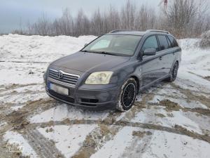 Grey Toyota Avensis 2006 in Vilnius, with an engine capacity of 2.20 L and mileage of 320 thousand km for 1500 €, photo  on AUTOMOTO.COM.LV