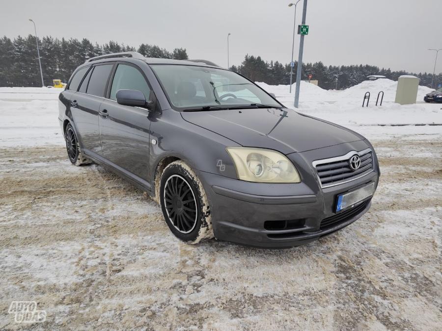 Grey Toyota Avensis 2006 in Vilnius, with an engine capacity of 2.20 L and mileage of 320 thousand km for 1200 €, photo 3 on AUTOMOTO.COM.LV