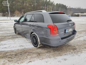 Grey Toyota Avensis 2006 in Vilnius, with an engine capacity of 2.20 L and mileage of 320 thousand km for 1200 €, photo 5 on AUTOMOTO.COM.LV