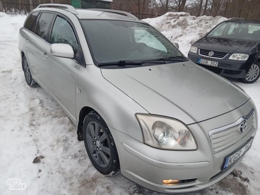 Pelēks Toyota Avensis 2006 Šauļi, ar dzinēja tilpumu 2.20 L un nobraukumu 298 tūkst. km par 1450 €, foto 3 vietnē AUTOMOTO.COM.LV
