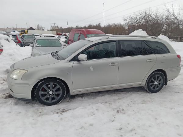 Pelēks Toyota Avensis 2006 Šauļi, ar dzinēja tilpumu 2.20 L un nobraukumu 298 tūkst. km par 1450 €, foto 4 vietnē AUTOMOTO.COM.LV