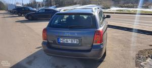 Pelēks Toyota Avensis 2006 Viļņa, ar dzinēja tilpumu 2.20 L un nobraukumu 322 tūkst. km par 1480 €, foto 5 vietnē AUTOMOTO.COM.LV