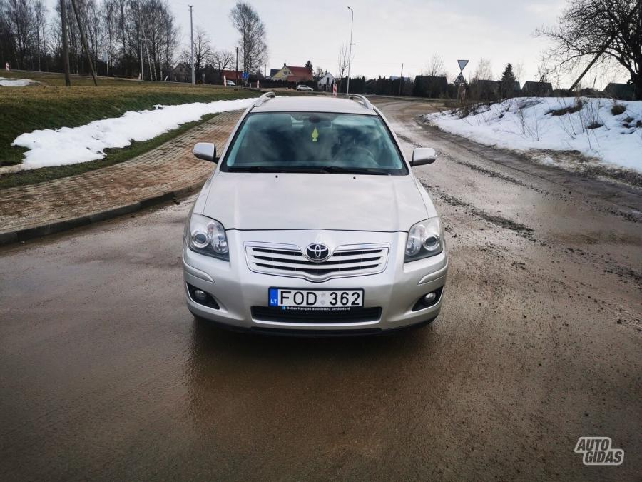 Grey Toyota Avensis 2006 in Ukmerge, with an engine capacity of 2.00 L and mileage of 265 thousand km for 2000 €, photo 3 on AUTOMOTO.COM.LV