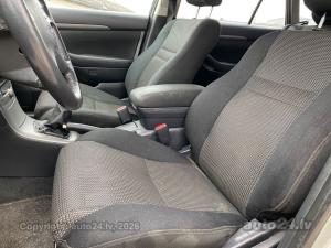 Grey Toyota Avensis 2006 in Tallinn, with an engine capacity of 2.00 L and mileage of 420 thousand km for 1500 €, photo 4 on AUTOMOTO.COM.LV