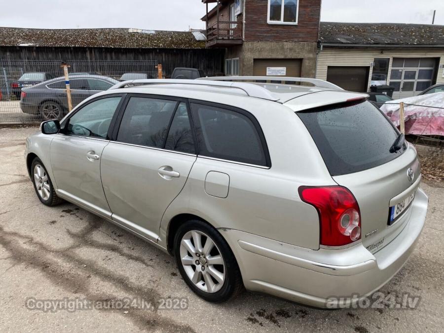 Grey Toyota Avensis 2006 in Tallinn, with an engine capacity of 2.00 L and mileage of 420 thousand km for 1500 €, photo 8 on AUTOMOTO.COM.LV