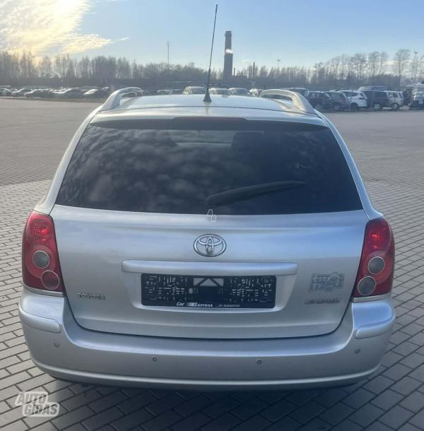 Pelēks Toyota Avensis 2006 Marijampole, ar dzinēja tilpumu 1.80 L un nobraukumu 245 tūkst. km par 2850 €, foto 6 vietnē AUTOMOTO.COM.LV