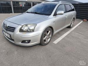 Grey Toyota Avensis 2006 in Klaipeda, with an engine capacity of 2.20 L and mileage of 429 thousand km for 2200 €, photo  on AUTOMOTO.COM.LV