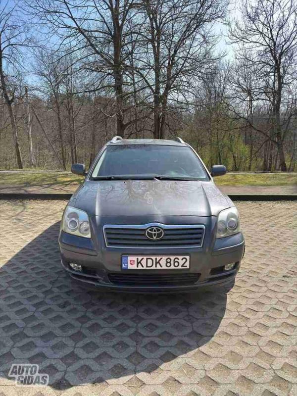 Pelēks Toyota Avensis 2006 Viļņa, ar dzinēja tilpumu 2.20 L un nobraukumu 332 tūkst. km par 2600 €, foto 9 vietnē AUTOMOTO.COM.LV