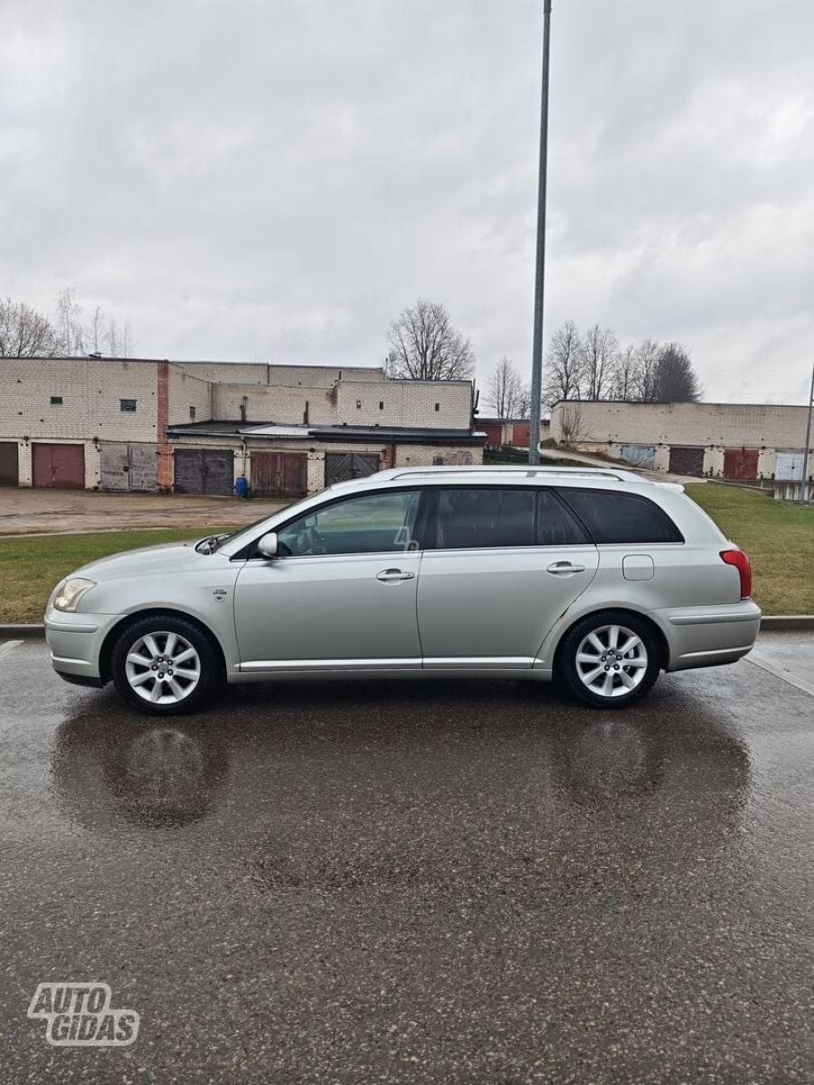 Pelēks Toyota Avensis 2006 Utena, ar dzinēja tilpumu 2.00 L un nobraukumu 439 tūkst. km par 1250 €, foto 4 vietnē AUTOMOTO.COM.LV