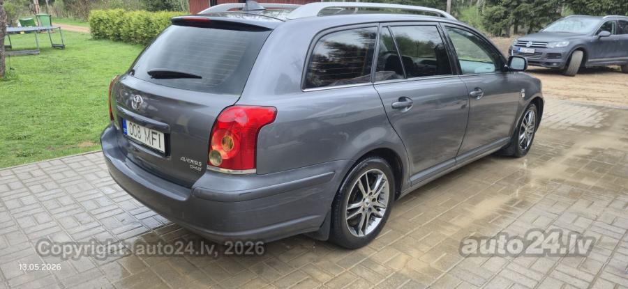 Серый Тойота Авенсис 2006 в Таллин, объемом двигателя 2.20 л и пробегом 350 тыс. км за 1500 €, фото 4 на AUTOMOTO.COM.LV