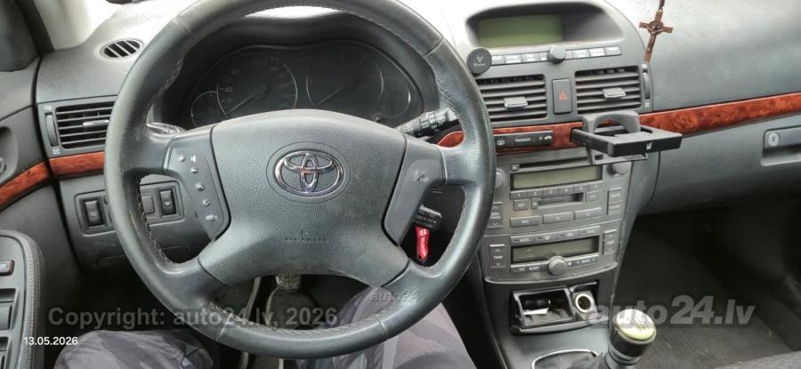 Серый Тойота Авенсис 2006 в Таллин, объемом двигателя 2.20 л и пробегом 350 тыс. км за 1500 €, фото 5 на AUTOMOTO.COM.LV