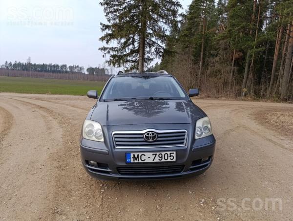 Pelēks Toyota Avensis 2006 Valmiera, ar dzinēja tilpumu 2.00 L un nobraukumu 244 tūkst. km par 1500 €, foto 4 vietnē AUTOMOTO.COM.LV
