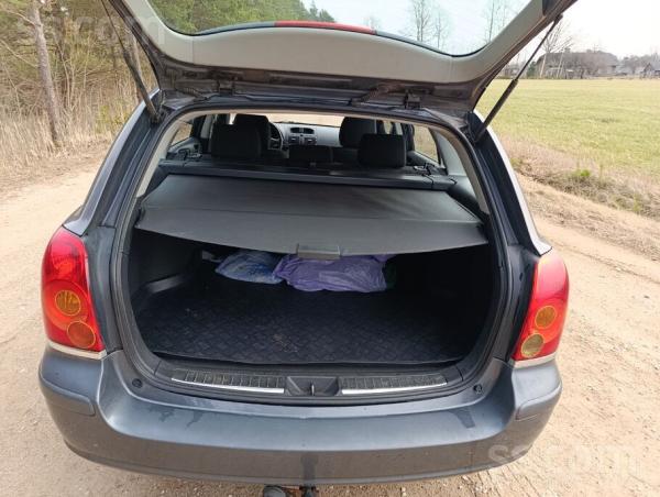 Pelēks Toyota Avensis 2006 Valmiera, ar dzinēja tilpumu 2.00 L un nobraukumu 244 tūkst. km par 1500 €, foto 10 vietnē AUTOMOTO.COM.LV