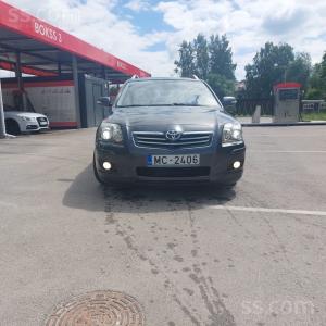 Pelēks Toyota Avensis 2006 Bauska, ar dzinēja tilpumu 2.20 L un nobraukumu 348 tūkst. km par 1850 €, foto 3 vietnē AUTOMOTO.COM.LV