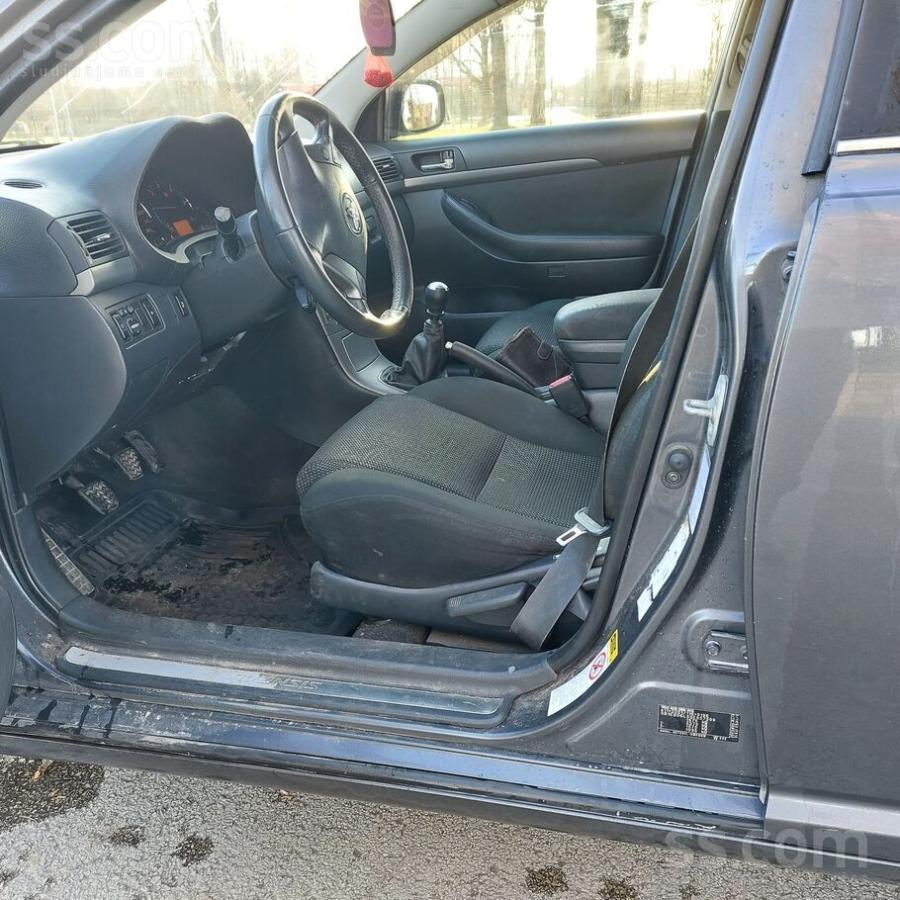 Pelēks Toyota Avensis 2006 Bauska, ar dzinēja tilpumu 2.20 L un nobraukumu 348 tūkst. km par 1850 €, foto 6 vietnē AUTOMOTO.COM.LV