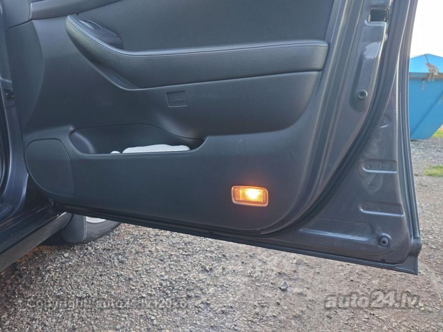 Серый Тойота Авенсис 2006 в Таллин, объемом двигателя 2.20 л и пробегом 296 тыс. км за 2200 €, фото 11 на AUTOMOTO.COM.LV