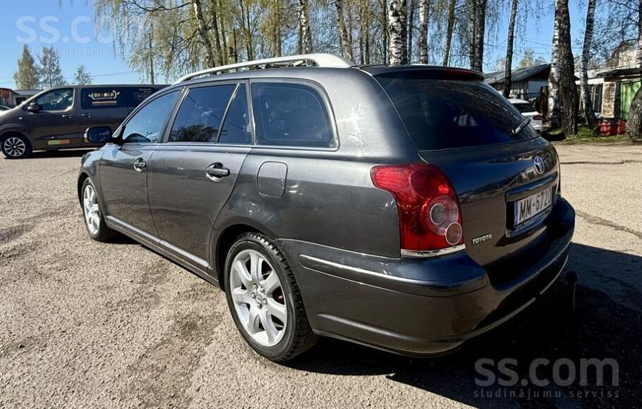 Grey Toyota Avensis 2006 in Riga, with an engine capacity of 2.00 L and mileage of 0 thousand km for 2350 €, photo 7 on AUTOMOTO.COM.LV
