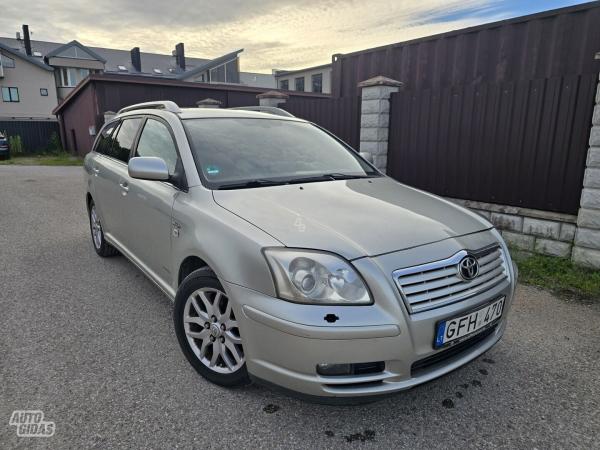Серый Тойота Авенсис 2006 в Каунас, объемом двигателя 2.20 л и пробегом 350 тыс. км за 1550 €, фото 1 на AUTOMOTO.COM.LV
