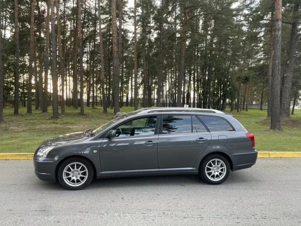 Серый Тойота Авенсис 2006 в Рига, объемом двигателя 2.20 л и пробегом 237 тыс. км за 1000 €, фото 8 на AUTOMOTO.COM.LV