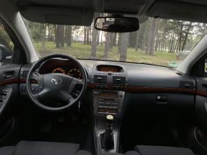 Pelēks Toyota Avensis 2006 Rīga, ar dzinēja tilpumu 2.20 L un nobraukumu 237 tūkst. km par 1000 €, foto 10 vietnē AUTOMOTO.COM.LV