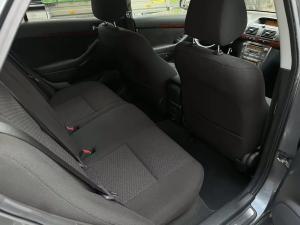 Pelēks Toyota Avensis 2006 Rīga, ar dzinēja tilpumu 2.20 L un nobraukumu 237 tūkst. km par 1000 €, foto 12 vietnē AUTOMOTO.COM.LV