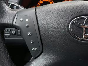 Pelēks Toyota Avensis 2006 Rīga, ar dzinēja tilpumu 2.20 L un nobraukumu 237 tūkst. km par 1000 €, foto 20 vietnē AUTOMOTO.COM.LV