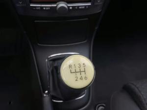 Pelēks Toyota Avensis 2006 Rīga, ar dzinēja tilpumu 2.20 L un nobraukumu 237 tūkst. km par 1000 €, foto 22 vietnē AUTOMOTO.COM.LV